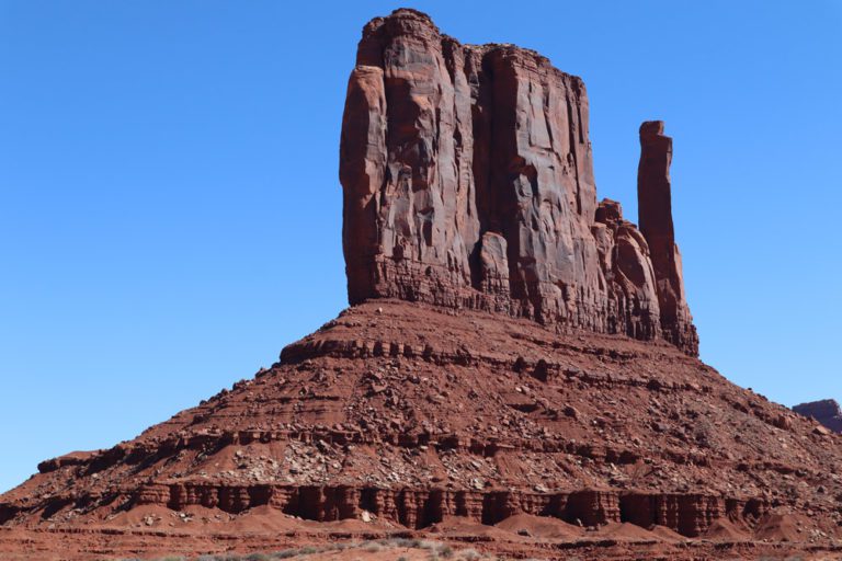 How To Visit Monument Valley: Travel Guide & Itinerary